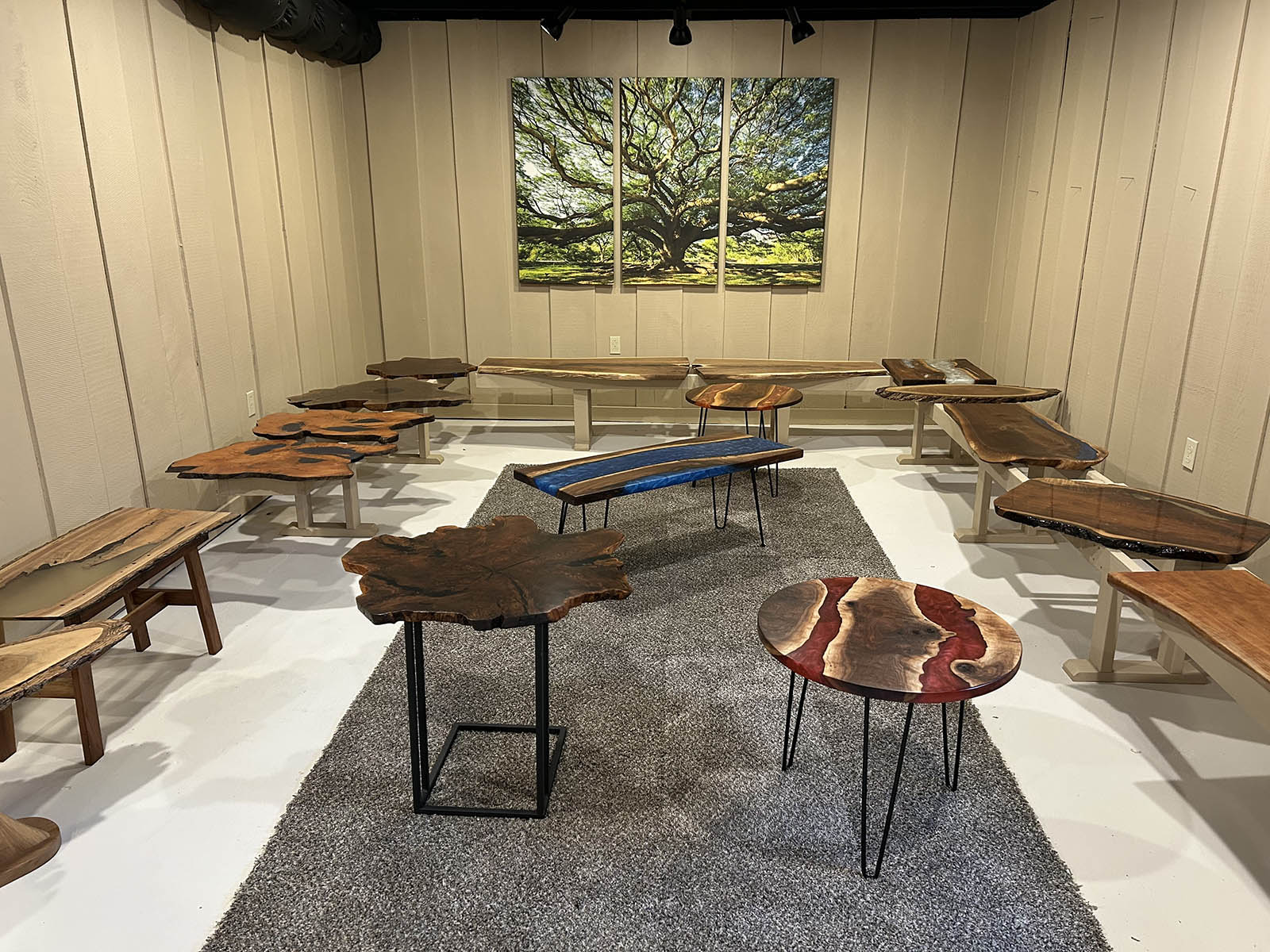 Furniture Showroom - Tinicum Woodcraft - Ottsville, PA